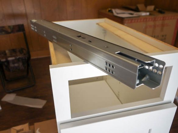 20.aspen-white-drawer-slide-1 - RTA Cabinet Reviews